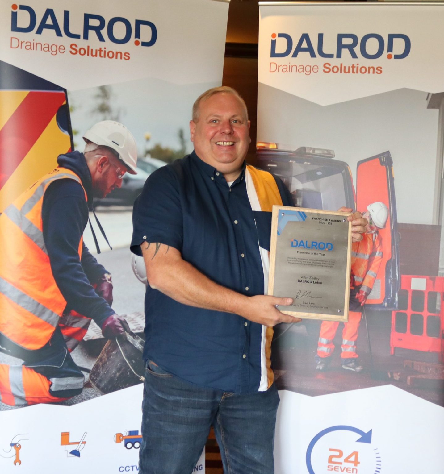 LUTON AWARDED FRANCHISE OF THE YEAR AWARD - DALROD