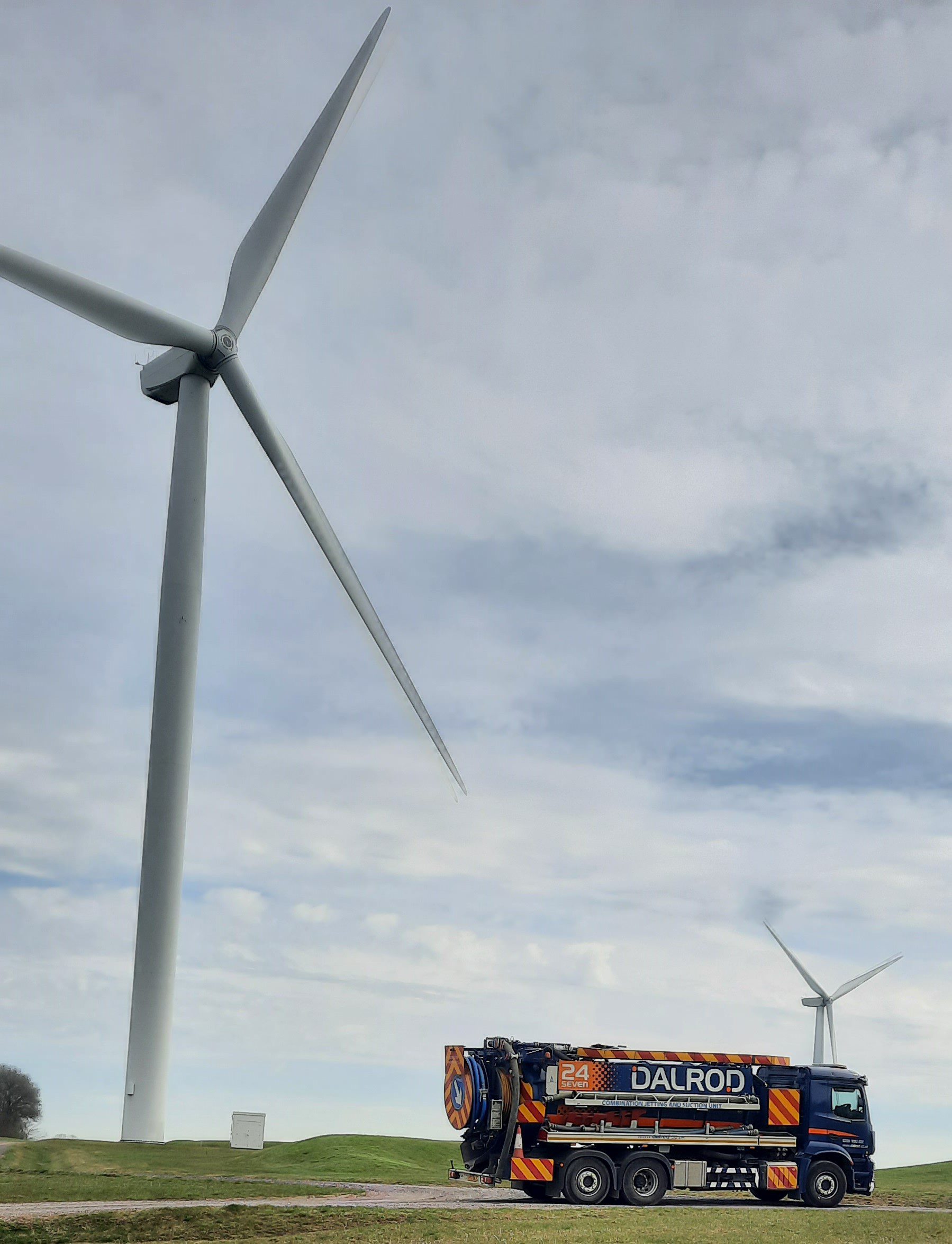 DALROD CAMBRIDGE ENJOY COUNTRYSIDE VIBES