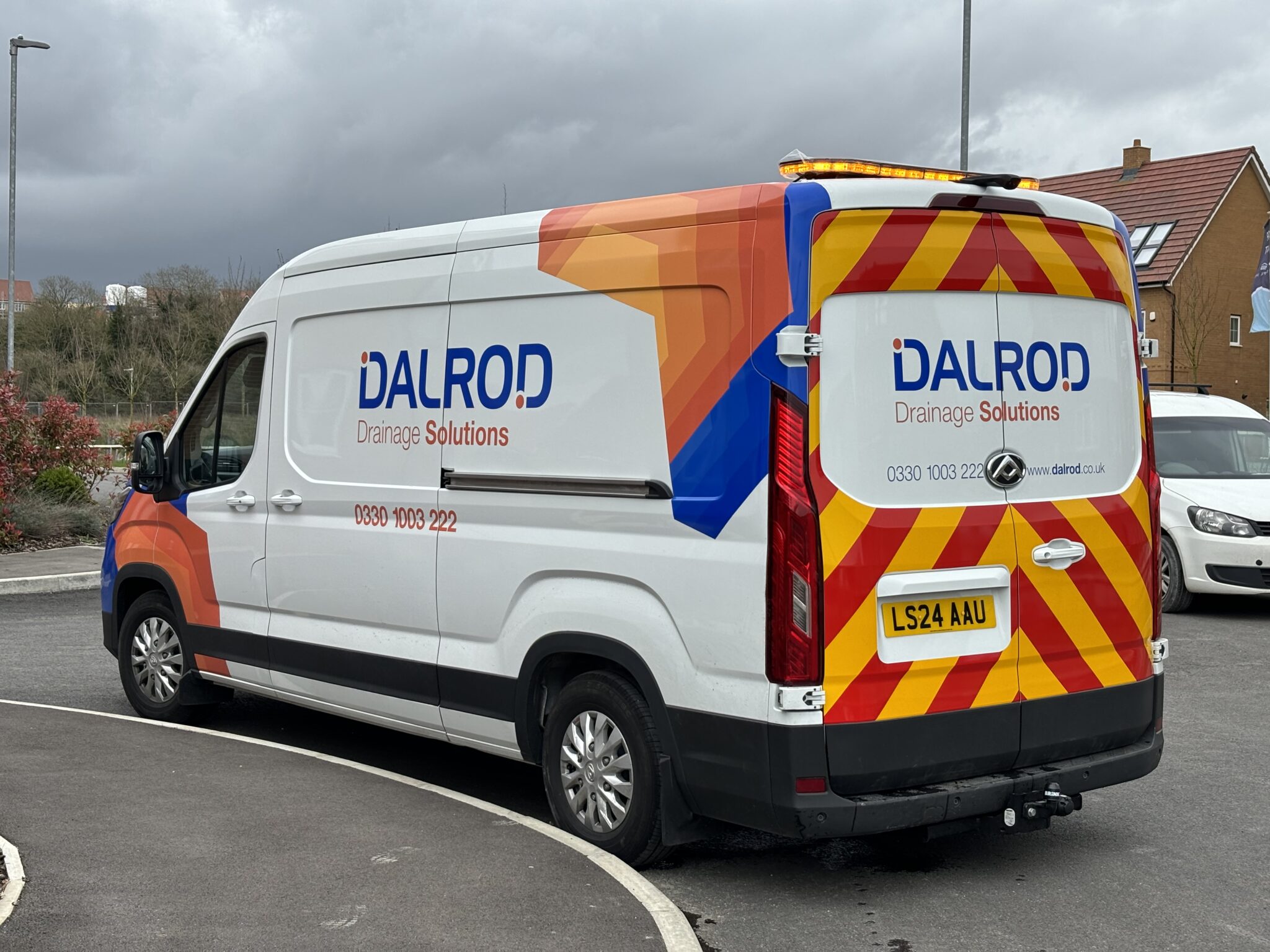DALROD LUTON EXPAND VEHICLE FLEET